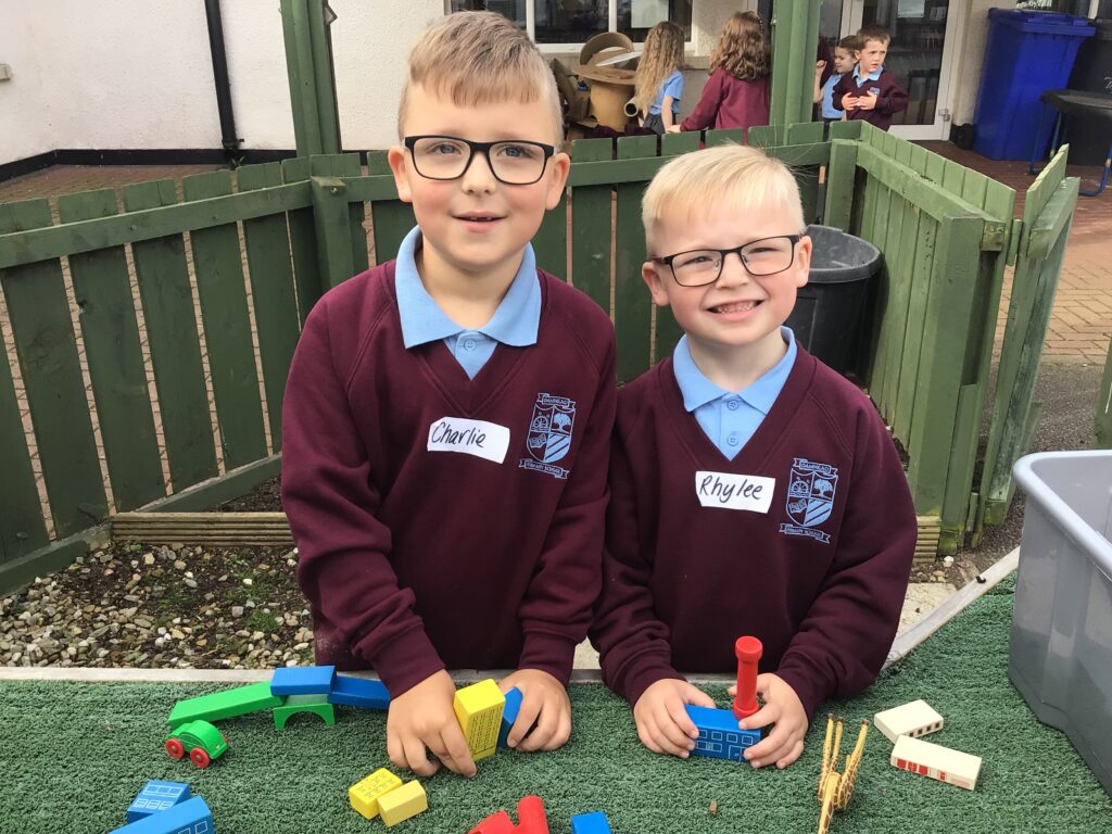 Year 2 Classes - Damhead Primary School